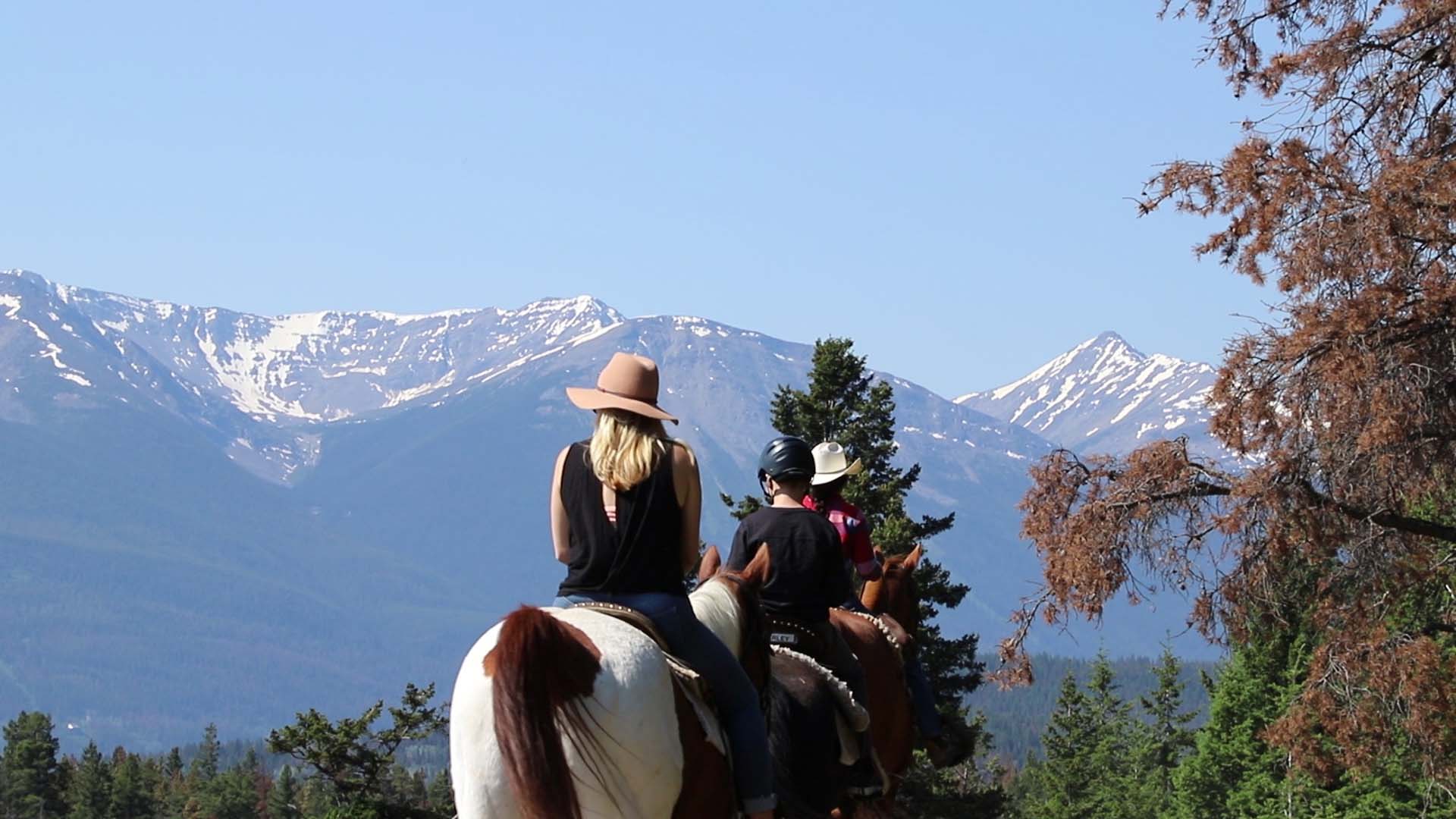 The Best of Jasper Alberta - Keep Your Daydream Travel Videos